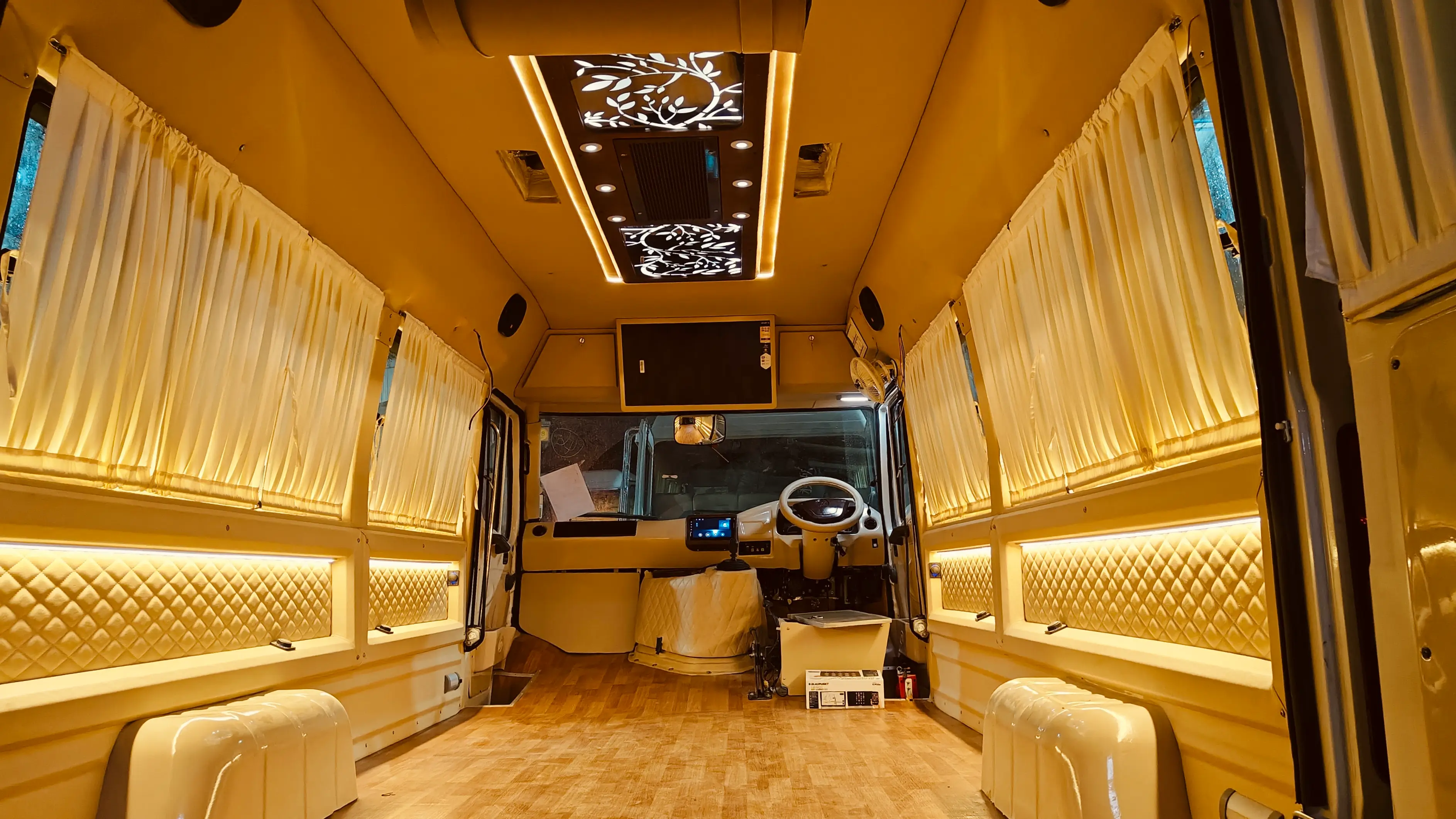 AM Autodesigners | Premium Vehicle Customization